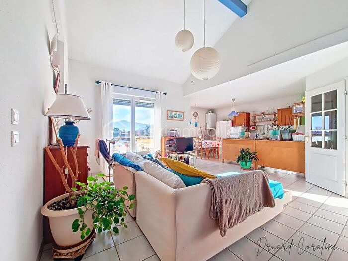 Appartement à vendre - Tullins - 3 pièces - 2 chambres