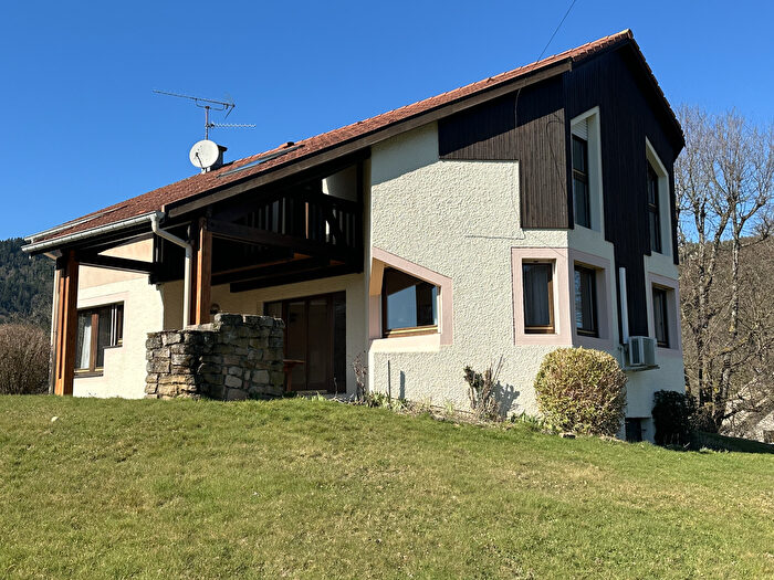 Maison à vendre - Saint-Dié-des-Vosges, La Madeleine - 7 pièces - 4 chambres