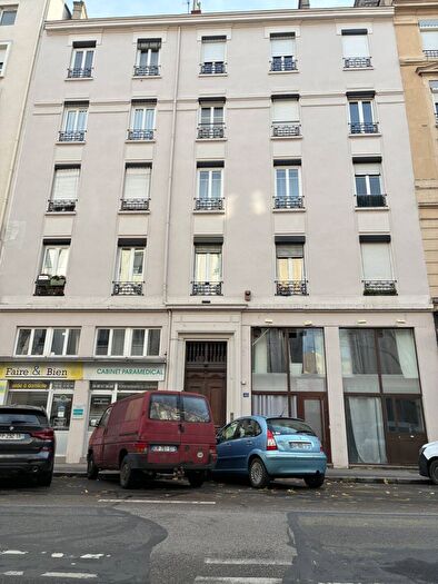 Appartement à louer - Sans Souci-Dauphiné, Lyon ème arrondissement - 2 pièces - 1 chambre