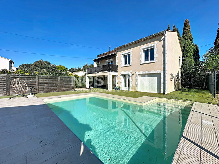 Maison à vendre - Mouriès - 6 pièces - 5 chambres