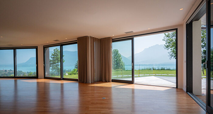 Maison à vendre - Sevrier, Sévrier - 8 pièces - 5 chambres