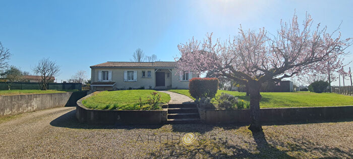 Maison à vendre - Tonneins - 4 pièces - 3 chambres