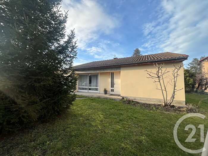 Maison à louer - Mozac - 4 pièces - 3 chambres