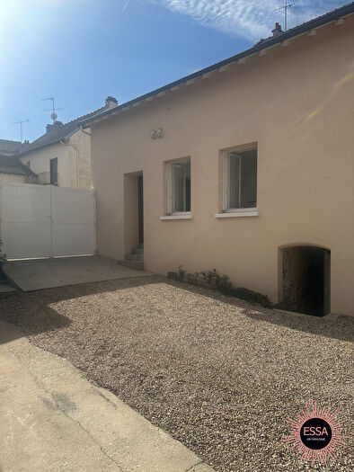 Ecquevilly - Maison 2 pièces à louer