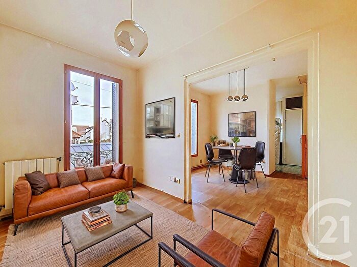 Appartement à vendre - Colombes, Henri Martin Estienne dOrves - 2 pièces - 1 chambre