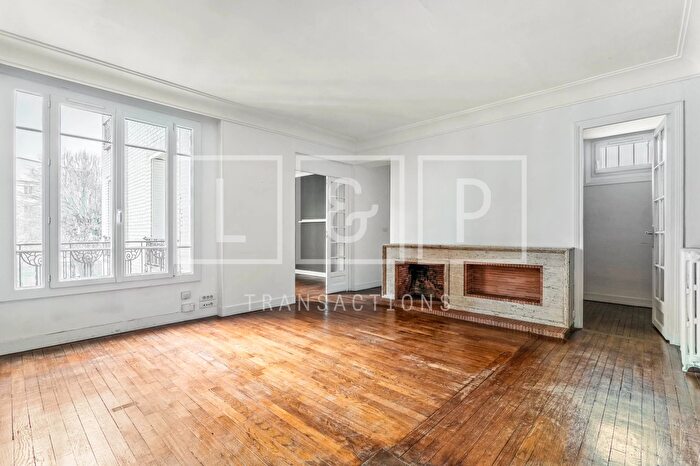 Appartement à vendre - Clamart, Centre-ville - 3 pièces - 2 chambres