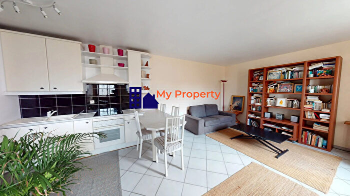 Appartement à vendre - Houilles - 5 pièces - 4 chambres