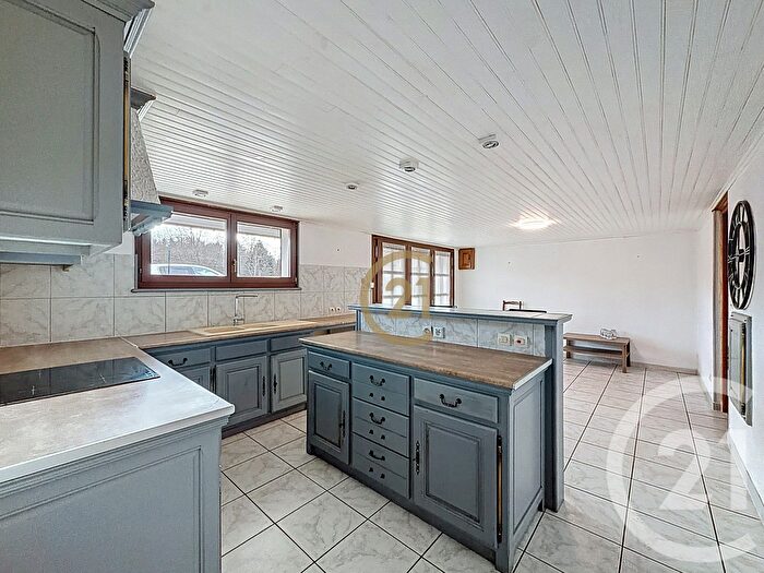 Maison à vendre - Montessaux - 6 pièces - 5 chambres