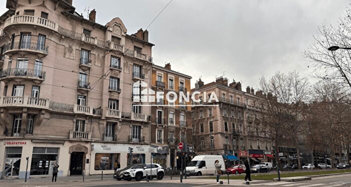 Appartement à vendre - Grenoble, Gare - 2 pièces - 1 chambre