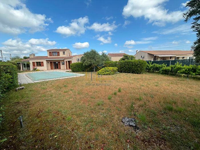 Maison à louer - Saint-André-de-Sangonis - 4 pièces - 3 chambres
