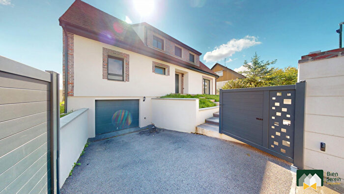 Maison à vendre - Mainvilliers - 7 pièces - 5 chambres