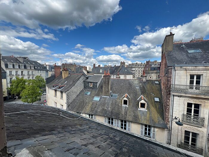 Appartement à louer - Quartiers Centre, Centre-ville - 1 pièce