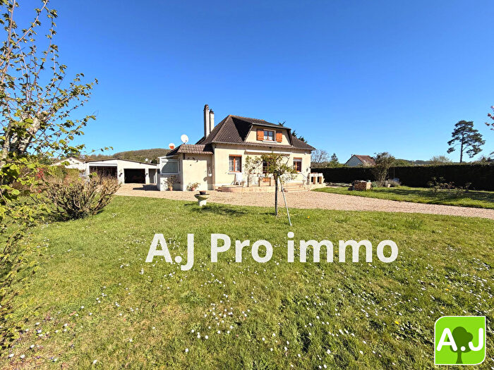 Maison à vendre - Ézy-sur-Eure - 5 pièces - 3 chambres