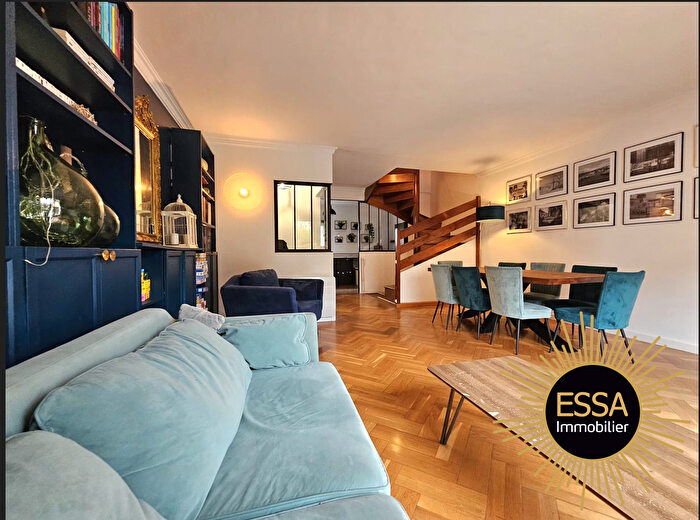 Maison à vendre - Le Chesnay, Saint-Germain, Nouvelle France - 5 pièces - 3 chambres