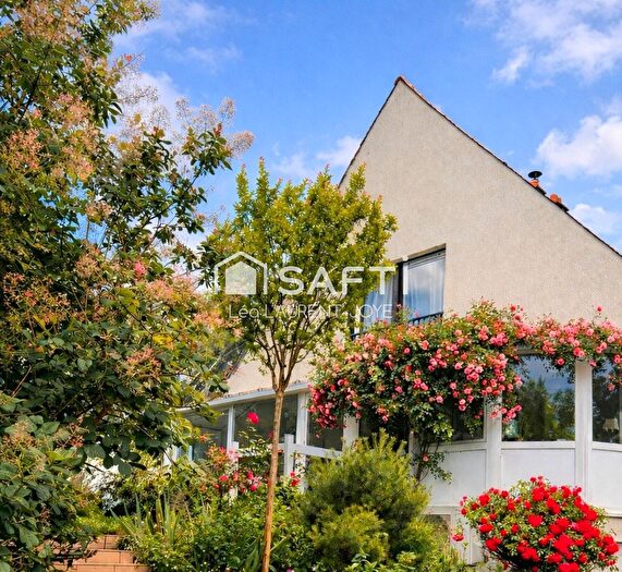 Maison à vendre - Fondettes - 9 pièces - 6 chambres