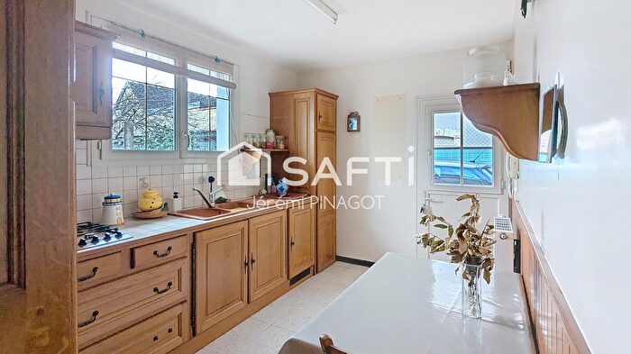 Maison à vendre - La Chapelle-du-Bois - 2 pièces - 1 chambre