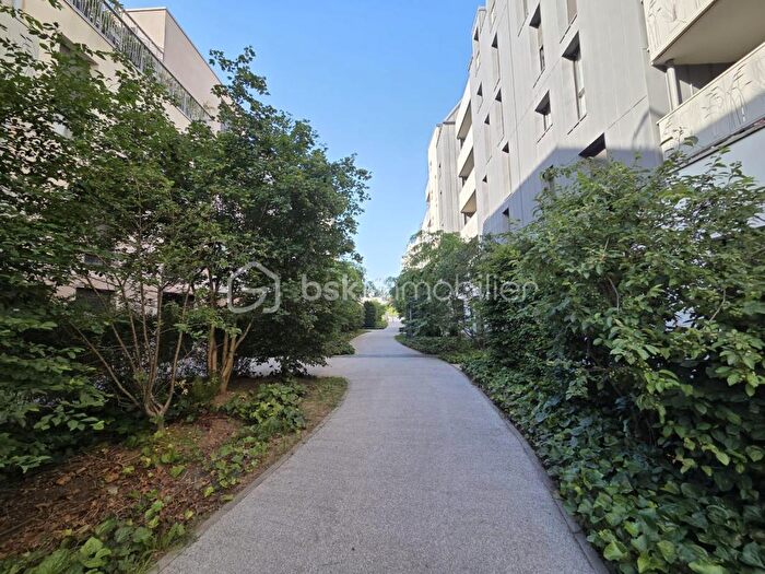 Tours, Saint-Symphorien : Appartement 3 pièces à vendre