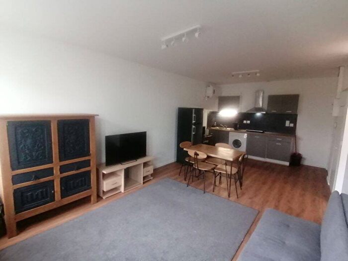 Centre République, Armentières : Appartement 2 pièces à louer