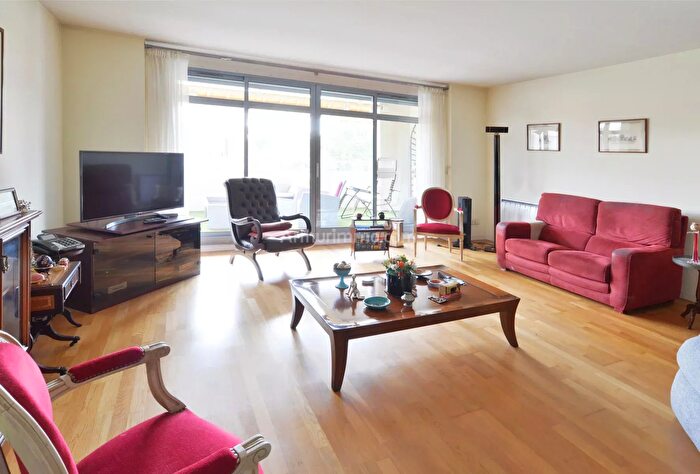 Appartement à vendre - Le Perreux-sur-Marne, Thillards - 4 pièces - 2 chambres