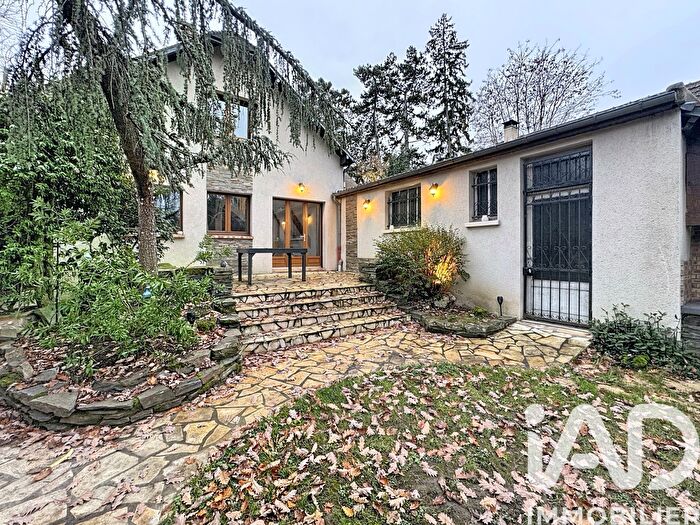 Maison à vendre - Morsang-sur-Orge, Robespierre - 9 pièces - 4 chambres