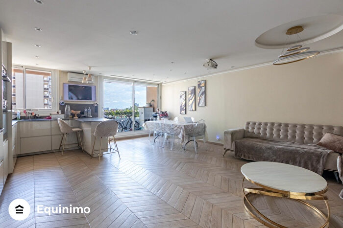 Appartement à vendre - Les Lilas, Bruyères, Chassagnolle - 5 pièces - 4 chambres