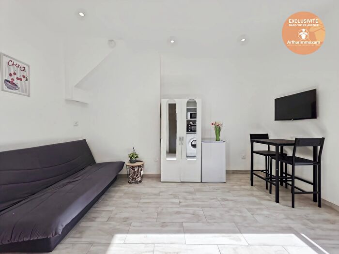 Appartement 1 pièce à vendre à Linas