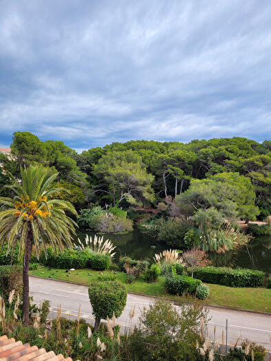 Appartement à vendre - Six-Fours-les-Plages, Font de Fillol, Rayolet, Le Brusc - 3 pièces - 2 chambres