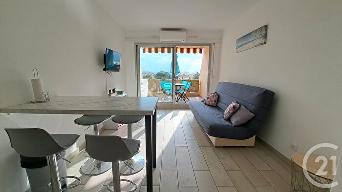 Appartement à louer - Antibes, Rastines, Super Antibes, Laval, La Fontonne - 2 pièces - 1 chambre