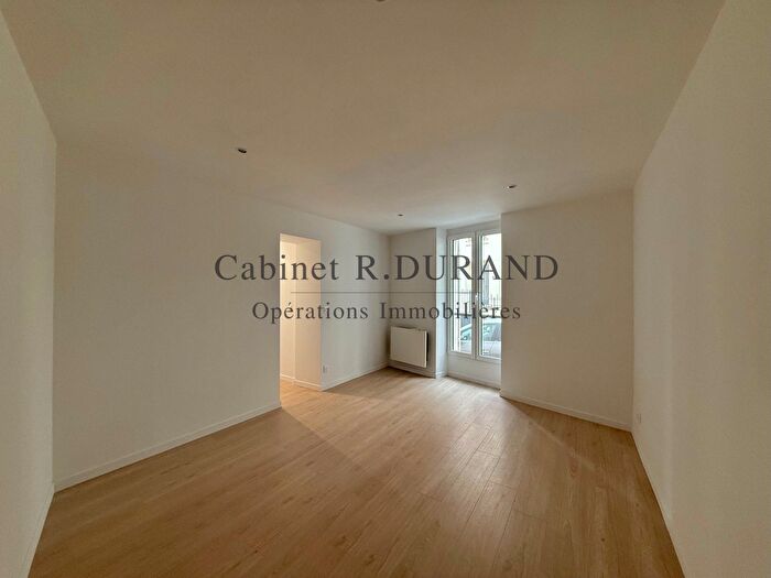 Appartement à louer - Colombes, La Petite Garenne - 2 pièces - 1 chambre