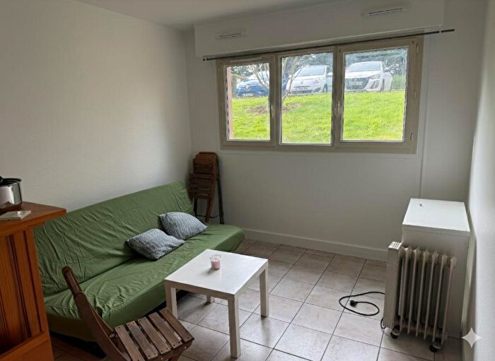 Appartement à louer - Noisy-le-Roi - 1 pièce