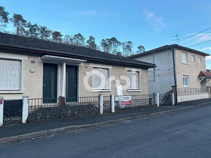Maison à louer - Bouquet, Brive-la-Gaillarde - 4 pièces - 3 chambres