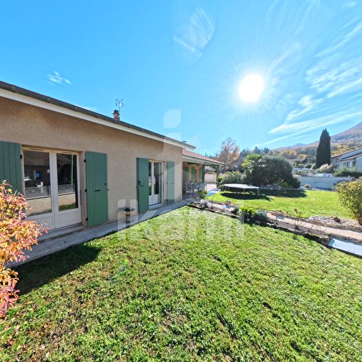 Maison à vendre - Saint-Nazaire-en-Royans - 6 pièces - 5 chambres