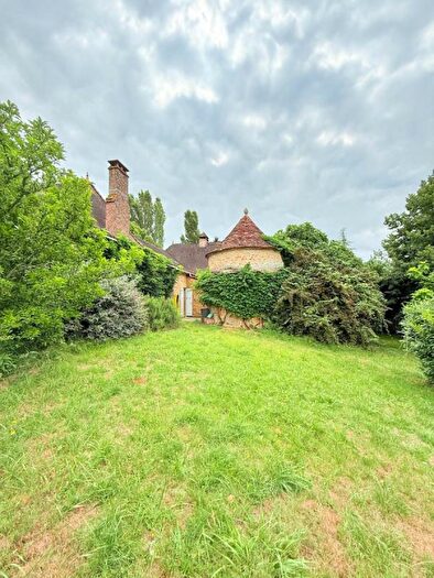 Maison à vendre - Badefols-sur-Dordogne - 12 pièces - 7 chambres