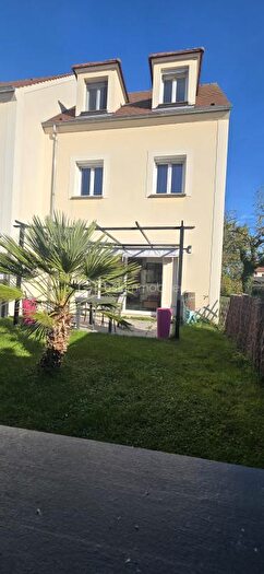 Maison à vendre - Marolles-en-Hurepoix - 6 pièces - 4 chambres