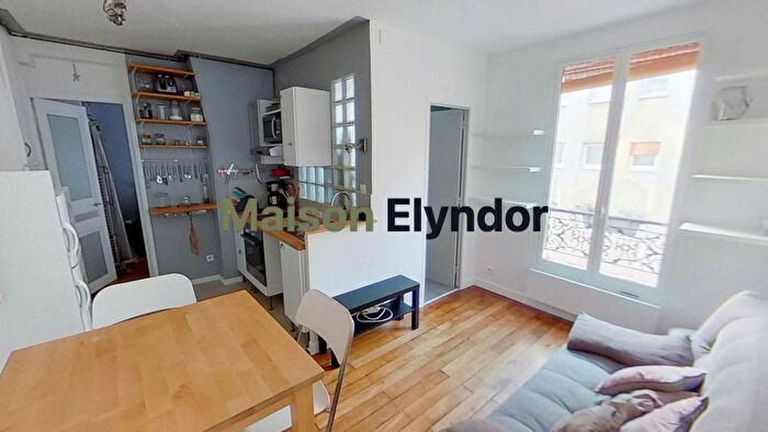 Paris 18ème, La Chapelle, Marx Dormoy : Appartement 2 pièces à louer