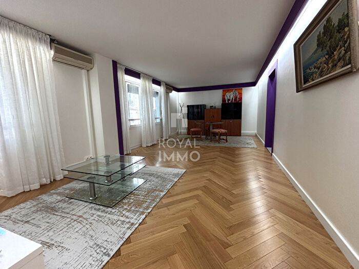 Appartement à vendre - Toulon, Haute-ville - 3 pièces - 2 chambres