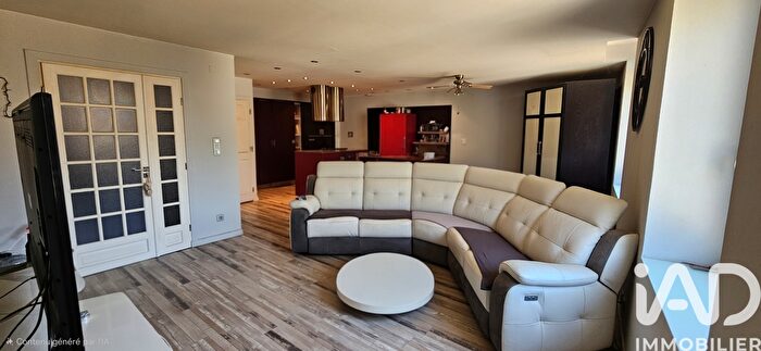 Saint-Jean-le-Vieux : Maison 6 pièces à vendre