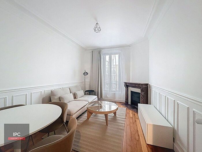 Appartement à louer - Paix-Etienne dOrves, Bois-Colombes - 3 pièces - 2 chambres