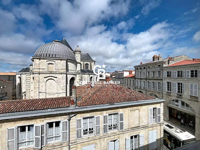 Appartement 6 pièces à La Rochelle, Centre-ville, Vieux-port, Marché, à vendre