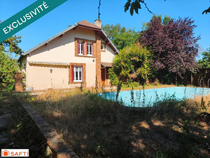 Maison 5 pièces à vendre - Issou