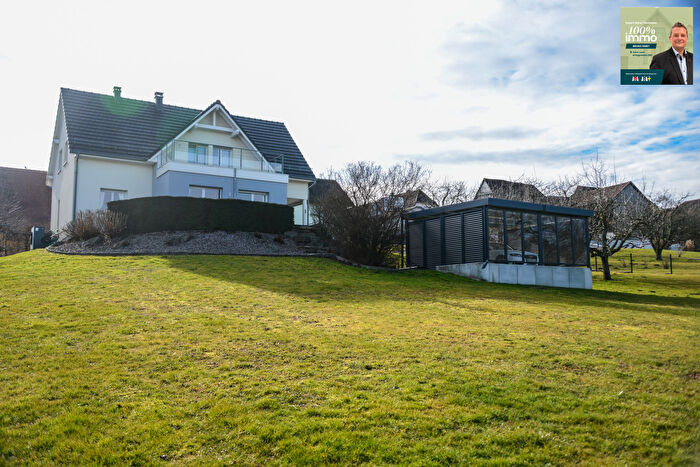 Maison à vendre - Folgensbourg - 6 pièces - 4 chambres