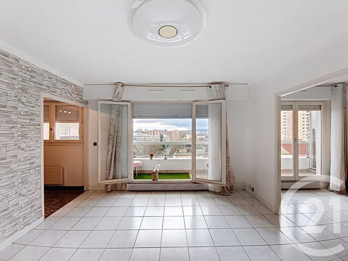 Appartement à vendre - Saint-Denis, Delaunay, Belleville - 4 pièces - 3 chambres