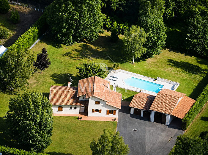 Maison 5 pièces à Le Pian-Médoc, à vendre