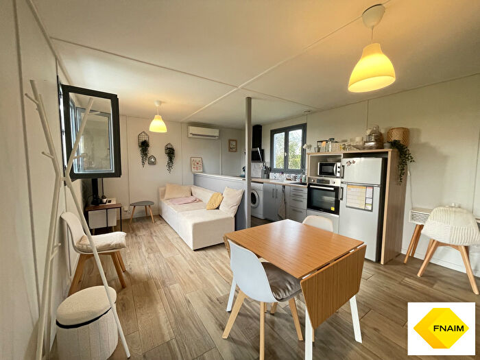 Maison à vendre - Monbalen - 2 pièces - 1 chambre