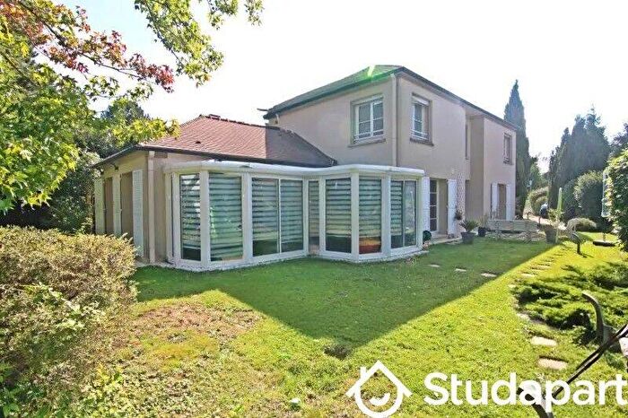 Appartement à louer - Village et Golf, Bussy-Saint-Georges - 1 pièce