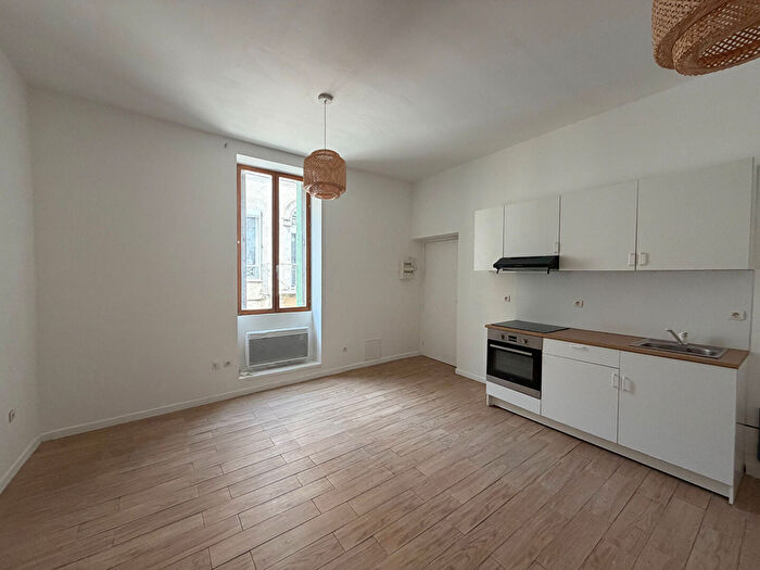 Appartement 2 pièces à Nîmes, Richelieu, à louer