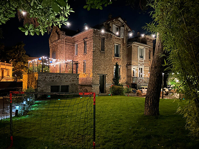 Maison à vendre - Enghien-les-Bains - 8 pièces - 4 chambres