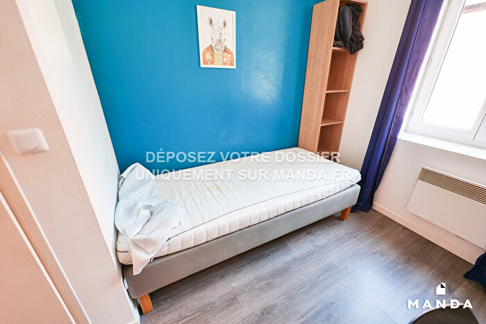Appartement à louer - Tourcoing, Centre-ville - 6 pièces - 5 chambres