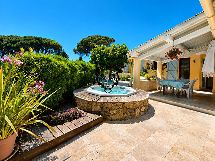 Sainte-Maxime, Saquèdes, Quilladou, Garonnette, Golfe - Maison 4 pièces à vendre