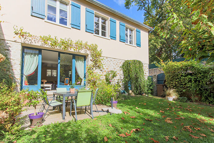 Maison 8 pièces à vendre - Crespières